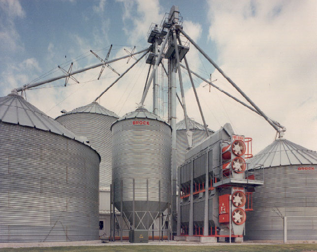 Brock-grain-bins-3 - Chester Inc.
